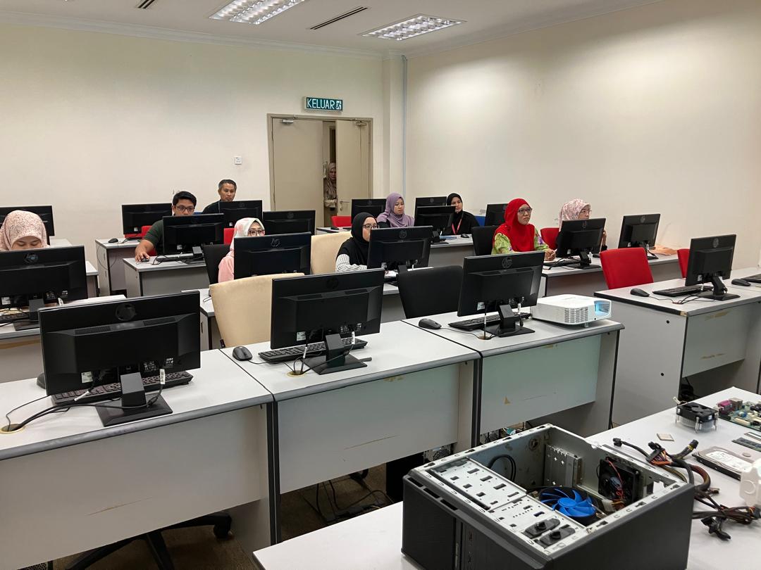 Business Opportunity (Computer Lab) – OFFICE OF KUANTAN CAMPUS DIRECTOR